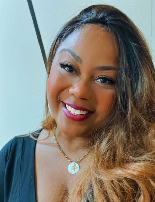 Profa. Dra. LAURA CECÍLIA BRAZ - IAA - Instituto Abolicionismo Animal